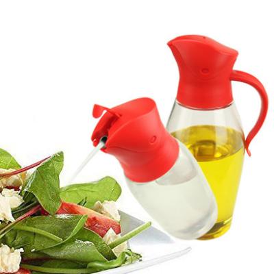 China Transparent Glass Seasoning Bottles Auto Flip Function Kitchen Spice Jar for sale