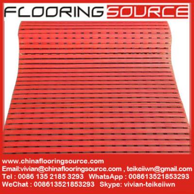 China Anti-slip PVC Strip Matting PVC Heavy Duty PVC Cross Ribbed Design Wet Room Matting for sale