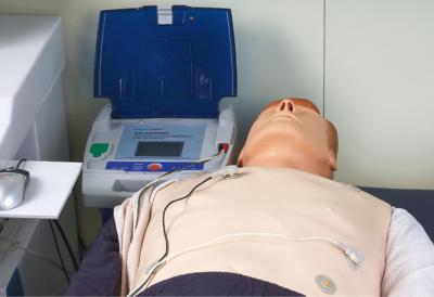 Cina Manichini del pronto soccorso dell'adulto di ECG con lo schermo di computer di ACLS per la formazione degli istituti universitari in vendita