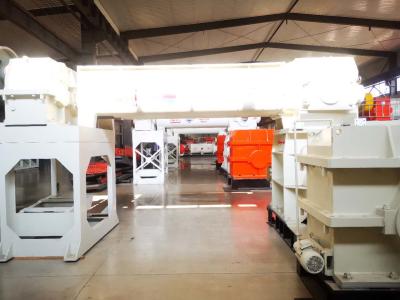 Chine machine de fabrication de brique automatique à deux étages du vide 40000pcs de 650mm à vendre