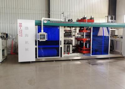 Cina vuoto 40kw che forma il servo strato della bolla che fa macchina 700mm in vendita