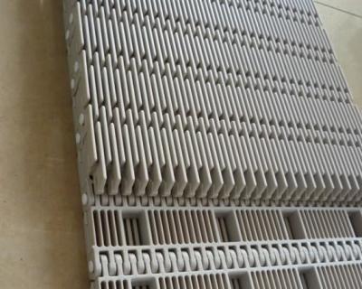 Cina Cintura trasportatrice a maglia di poliestere piatto con catena in acciaio inossidabile in vendita