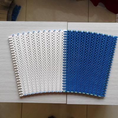 Cina 25, 4mm laterale flessibile cintura plastica modulare PP per trasportatore in vendita