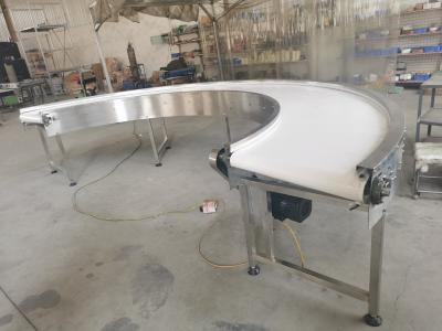 Cina Sistema di cintura piatta industriale Macchina Cargo Curva di grano Retta Tipi di aderenza Modello di plastica modulare in vendita