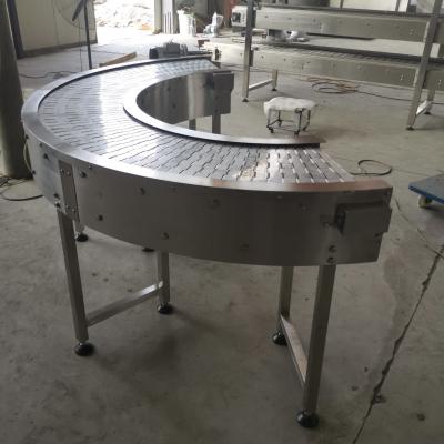 China OEM Flat Conveyor voor waterflessen met motor Te koop