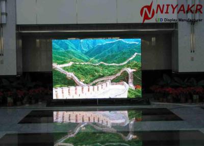 Cina Esposizione di LED locativa dell'interno P5 di colore pieno SMD3528 per la pubblicità commerciale in vendita