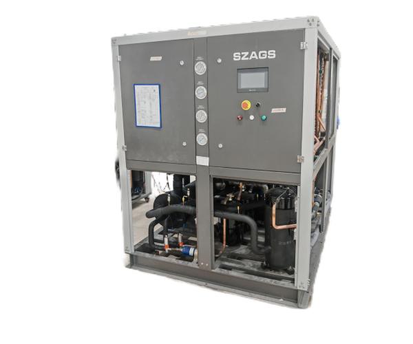 Air-cooled laboratory chiller with built-in low-temperature circulating water pump and stainless steel water tank, supports -5℃ water outlet temperature and is equipped with multiple safety protection