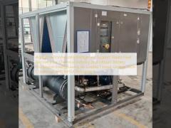 Adottare il supporto ambientale dei refrigeranti per il recupero del calore dei rifiuti per l‘industria chimica e la produzione di batterie al litio Risparmio energetico Condensatore a tubo di rame raffreddato ad aria con refrigerante R410A