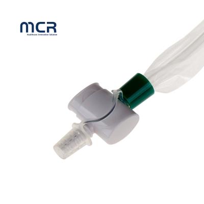 China Simple Double Swieve Elbow Closed Suction Catheter Green Color Code for sale