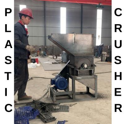 China Powerful Plastic Crusher for High Speed Crushing of Trash Cans Customized by Experts for sale