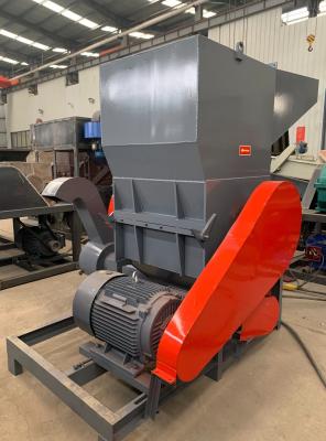 China Pequena máquina de corte de barril de paletes de plástico PET Mini para 24 horas de serviço online à venda