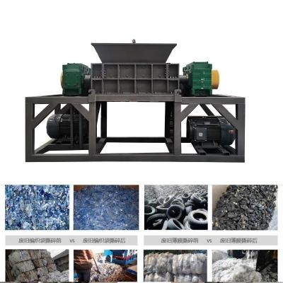 Cina Potente trituratore di plastica per il riciclaggio di materiali adattivi in piccoli impianti di riciclaggio in vendita