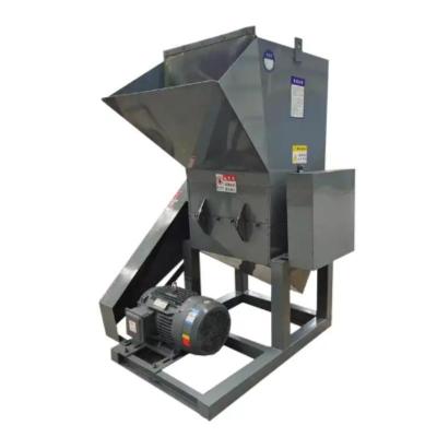 China Machine voor het breken van harde kunststof met een hoge capaciteit en een vermogen van 5,5 kW Te koop