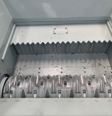 Cina US Multifunzionale Grandi Double Hob Shredder per fibra di nylon poliestere e plastica in vendita