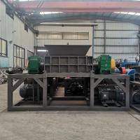 China Double Shaft Textile Shredder Machine 18.5kW Fabric Shredding for Soft Materials for sale