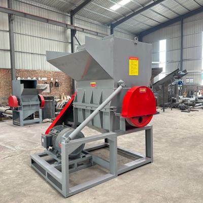 China Máquina de trituração de garrafas para reciclagem de plástico à venda