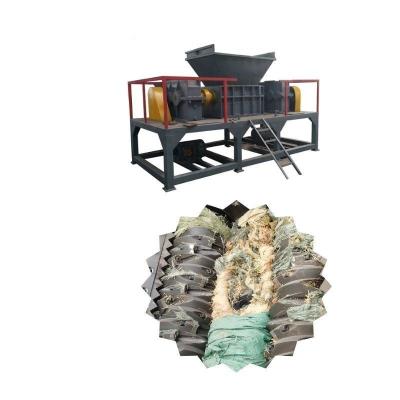 Cina Trituratore ad alta capacità per il riciclaggio di prodotti di plastica a colori personalizzati e doppio focale in vendita