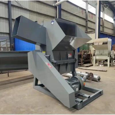 Cina Macchine di riciclaggio di trituratori di PVC di plastica PE Dimensione 8-16 mm Valuta US Hot Sellin in vendita