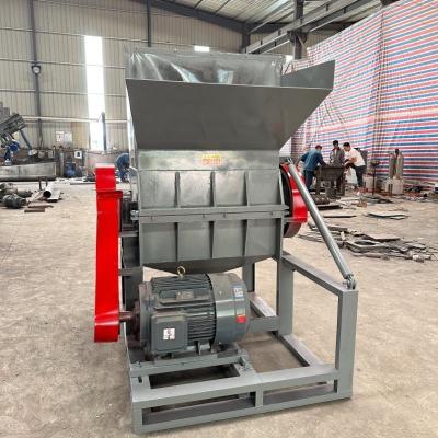 China Oude kleding Textiel Breekmachine Plastic Breaker voor de verkoop Flat Knife Breaker Te koop
