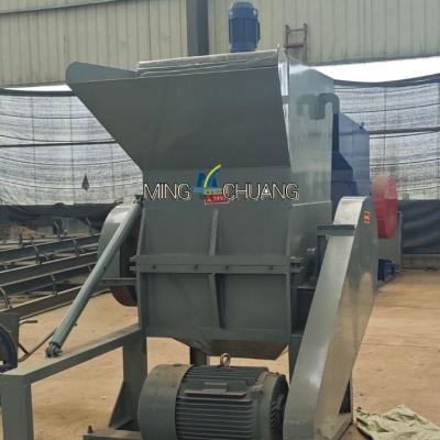 Cina Crematore multifunzione per la frantumazione dei rifiuti di abbigliamento 1200*1100*1650mm Dimensione di uscita 8-16 in vendita
