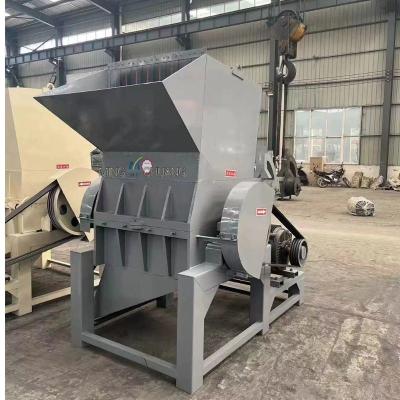Chine Concasseur de plastique en carton à grande capacité et bon type 600 à vendre