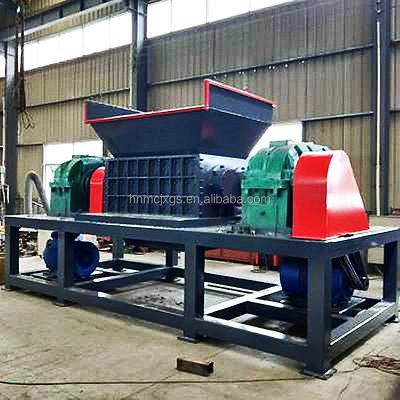 Cina Customization Rottami industriali Ferro alluminio gomma mobili Double Shaft Shredder in vendita