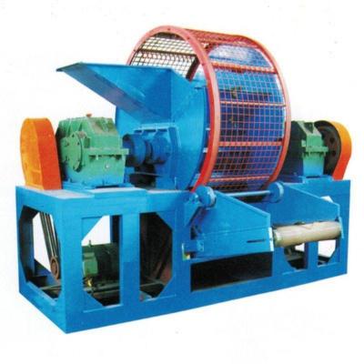 China Gebruiksduur ≥ 15 jaar Afvalbanden versnippermachine voor het recyclen van auto-schrootbanden MCS-1800 Te koop