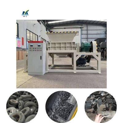 China Recycling Industrie Abfall Gummi Autoreifen Zerkleinerung Maschine 380V mit DC53 Blades Material zu verkaufen