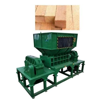 中国 2000kg/H 木材粉砕機 木材パレット用のダブルシャフト・シュレッダー機 電源 販売のため