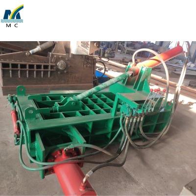 China 1350.000kg Pakket Bruto Gewicht Schroot Metal Baler Machine voor het voordeel Te koop