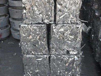 China Hoge snelheid horizontale hydraulische schrootmetalen baler 28-35 kg valuta US baling machine Te koop