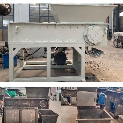 Cina Filtro/bottiglia/bucket shredder in plastica a singolo albero con 25-40 mm/grandezza di maglia di schermo personalizzata in vendita