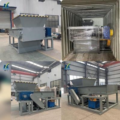China 25-40 mm/op maat gemaakte afvalmachine voor plastic flessen van PP met massief mesroller Te koop