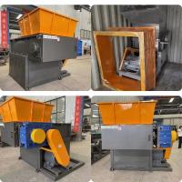 China Automatic Waste Plastic Bottle Recycle Single Shaft Shredder Machine 18.5-75KW 600-1500mm for sale