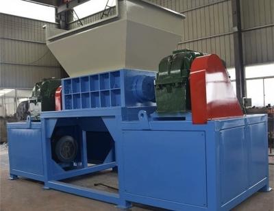 Cina Rompitore a doppio albero per la triturazione di casse vuote Servizio post-vendita online 24 ore in vendita
