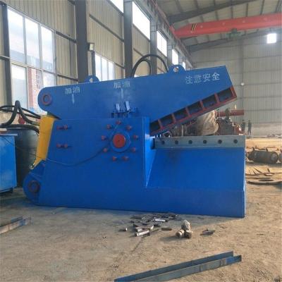 Cina Macchine di taglio di fogli di scarto per la linea di produzione di taglio di tubi di scarto di acciaio in vendita