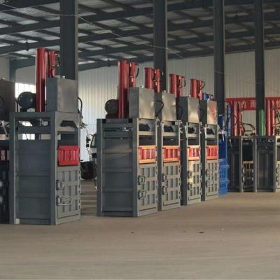 Cina Macchine di imballaggio Verticale idraulica di scarti di cartone Compressore Baler Baling Press Machine in vendita