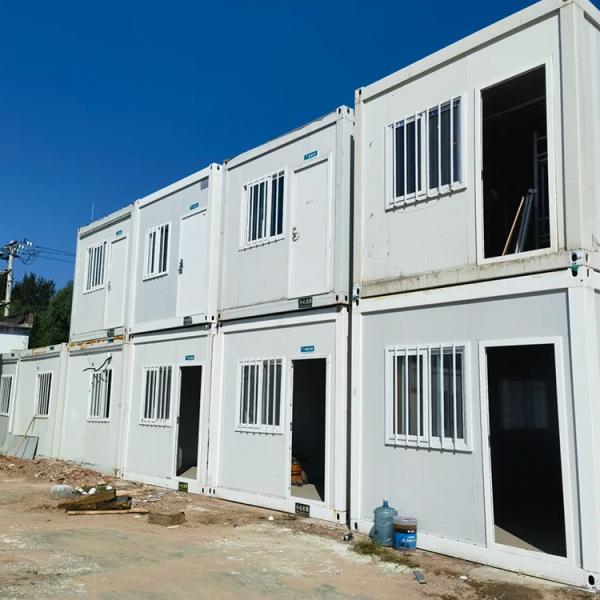 Quality High Speed Double Girder Gantry Crane Prefab Container House With Bus Powered for sale