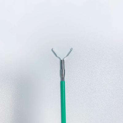 中国 内視鏡の止血クリップ ステンレス鋼15mm 2350mm Repositionable 内視鏡 ヘモクリップ 販売のため