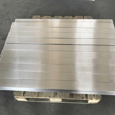 Cina Specchio SUS303 Barra piatta in acciaio inossidabile SUS304 SUS310S SUS316 SUS420J2 Polish laminato a freddo in vendita