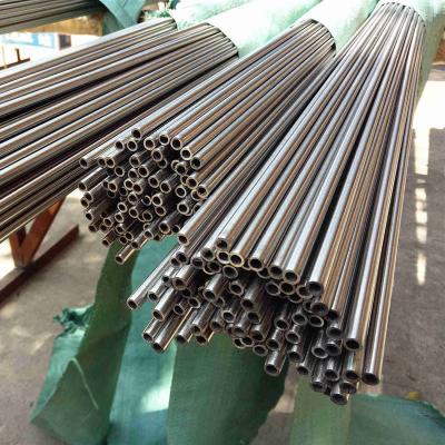 Chine ASTM 201 202 Tube sans soudure en acier inoxydable étiré à froid, finition polie ronde, pour système de tuyaux d'échappement automobile à vendre