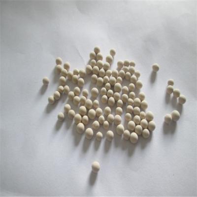 Cina Absorbente chimico 1,6-2,5 mm setaccio molecolare 3A sfera per l'essiccazione dell'etanolo in vendita