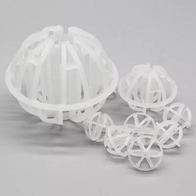 Cina 25mm, 32mm, 50mm, 90mm PP Plastic Tri-pack Ball 50mm tipo di palla di plastica per l'estrazione di liquidi in vendita