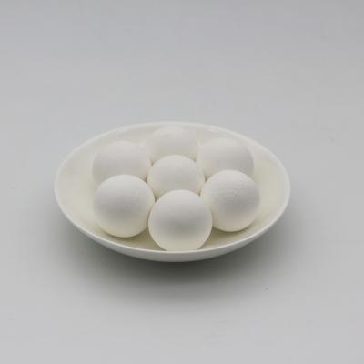 Cina sfera minerale per filtro dell'acqua minerale / sfera ceramica di energia minerale naturale per acqua alcalina in vendita