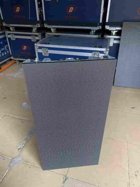 Quality 5000nits P3.91 Outdoor Rental LED Display IP65 Waterproof LED Stage Rental Screen Gloshine for sale