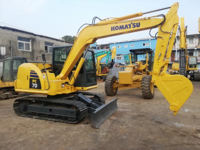 중국 크롤러형은 작은 굴삭기 코마츠 PC70 작은 굴착기를 사용했습니다 판매용