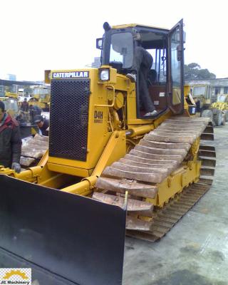 Cina La nuova pista della zona umida di buona condizione di origine del Giappone di colore ha utilizzato il bulldozer del gatto D4H in vendita