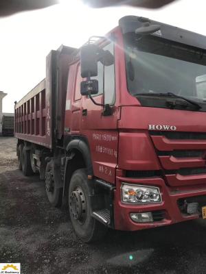 Chine Howo 12 bande des camions- de la main 8*4 2ème avec la peinture originale d'usine à vendre