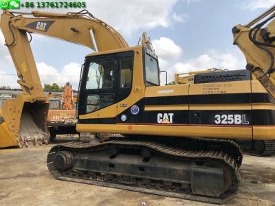 중국 2002 년에 의하여 사용된 모충 굴착기 325bl 굴착기 25t는 무게를 운영합니다 판매용