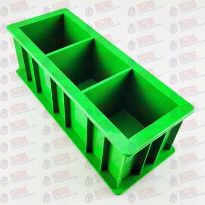 China Plastic Kubusvorm 100 Mm 3 Troepen Concreet het Testen Materiaal for sale